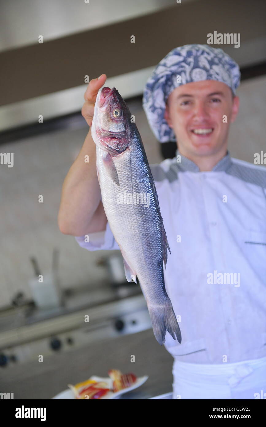 chef preparing food Stock Photo - Alamy
