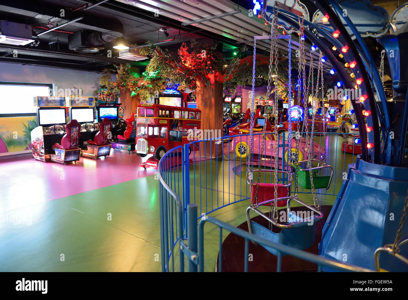 shopping mal playground Stock Photo - Alamy