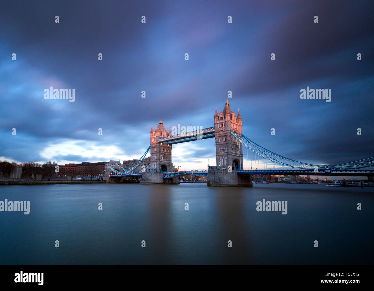 Long exposure sunset with river and bridge hi-res stock photography and ...