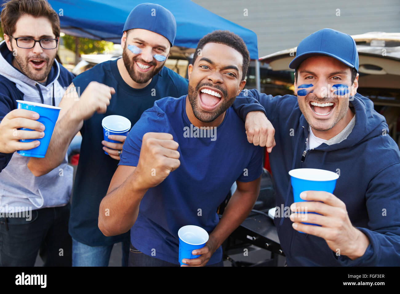 Street food football stadium hi-res stock photography and images - Alamy
