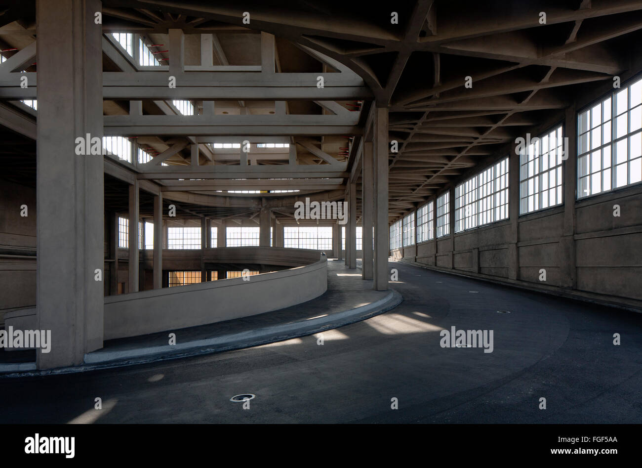 Lingotto building garage ramp in Torino Italy, built in 20s/30s ...