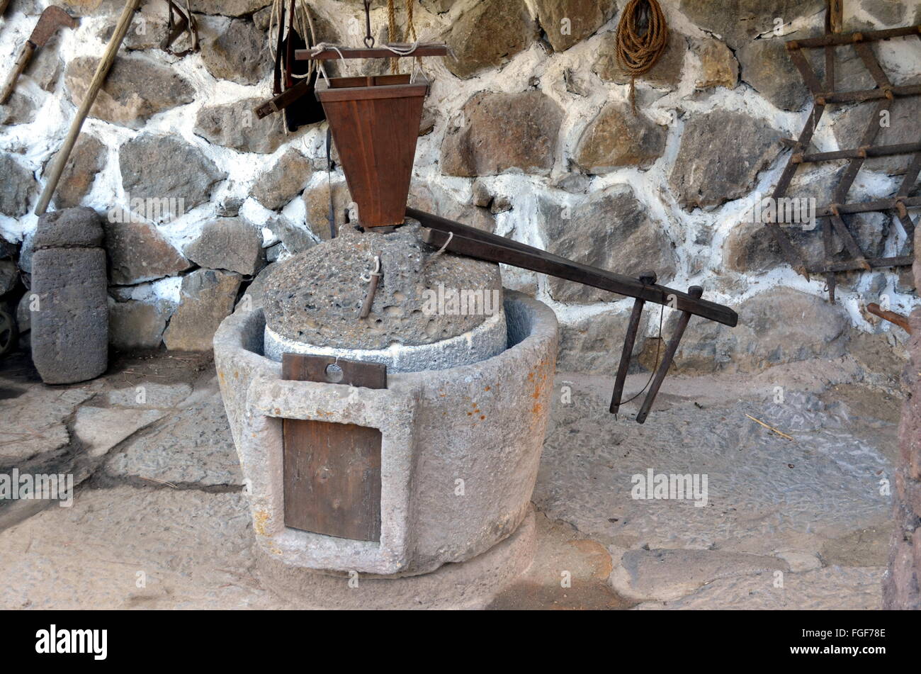 Olive oil stone press wheel hi-res stock photography and images - Alamy