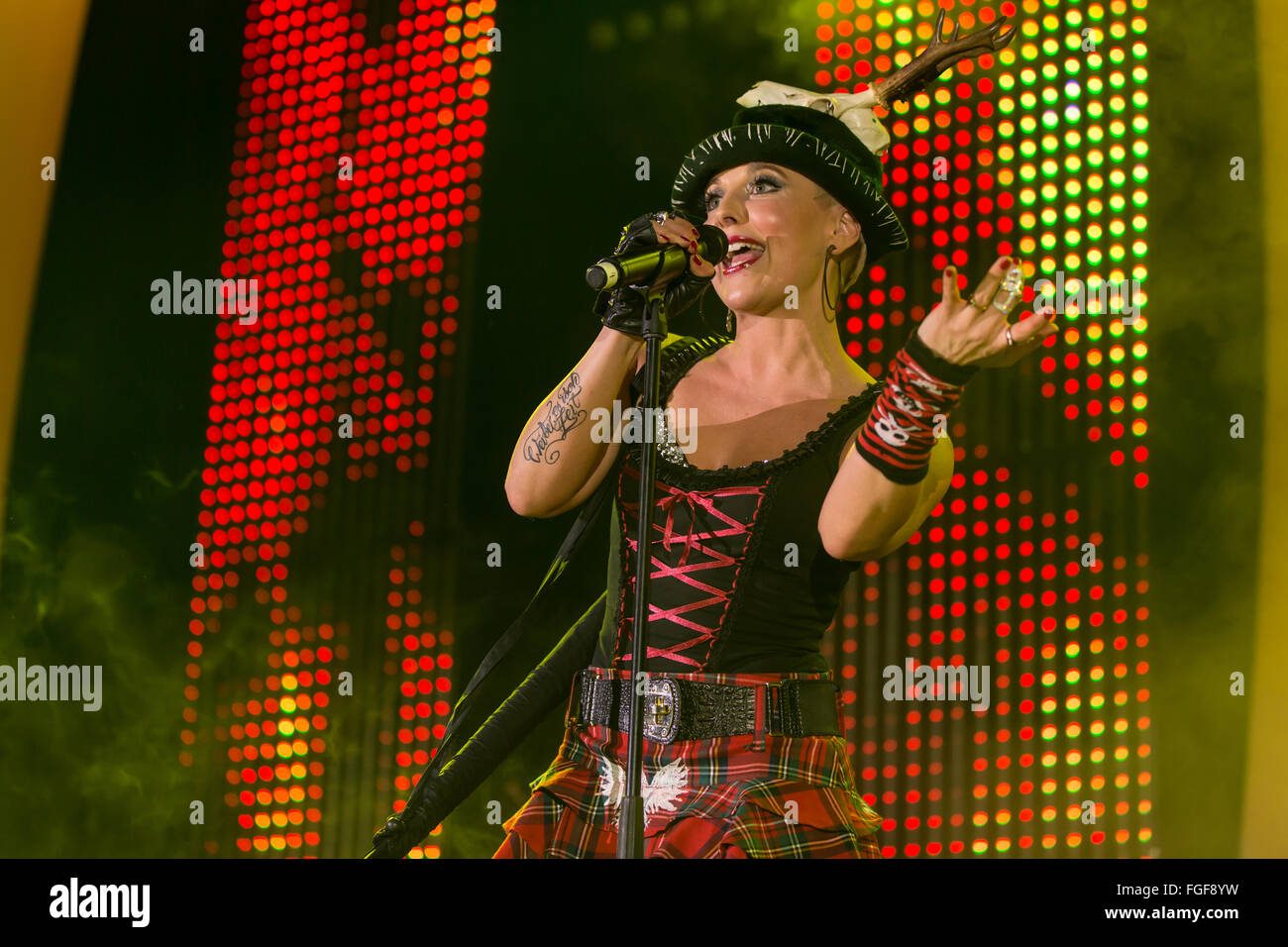 Volksmusik folk hi-res stock photography and images - Alamy