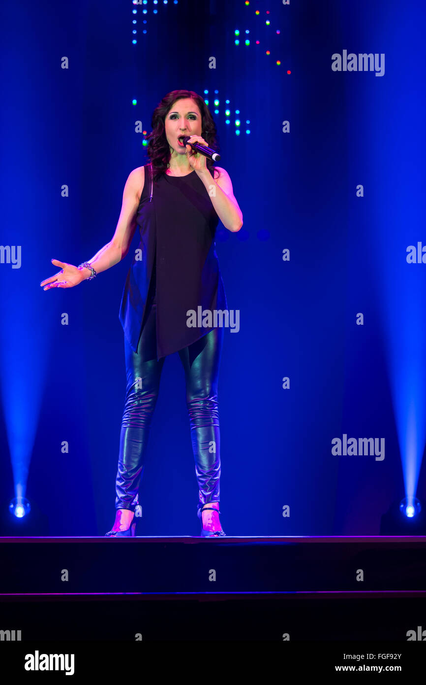 Singer alexandra hofmann hi-res stock photography and images - Alamy