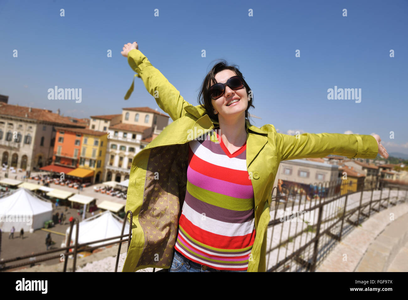 tourist woman in verona Stock Photo - Alamy