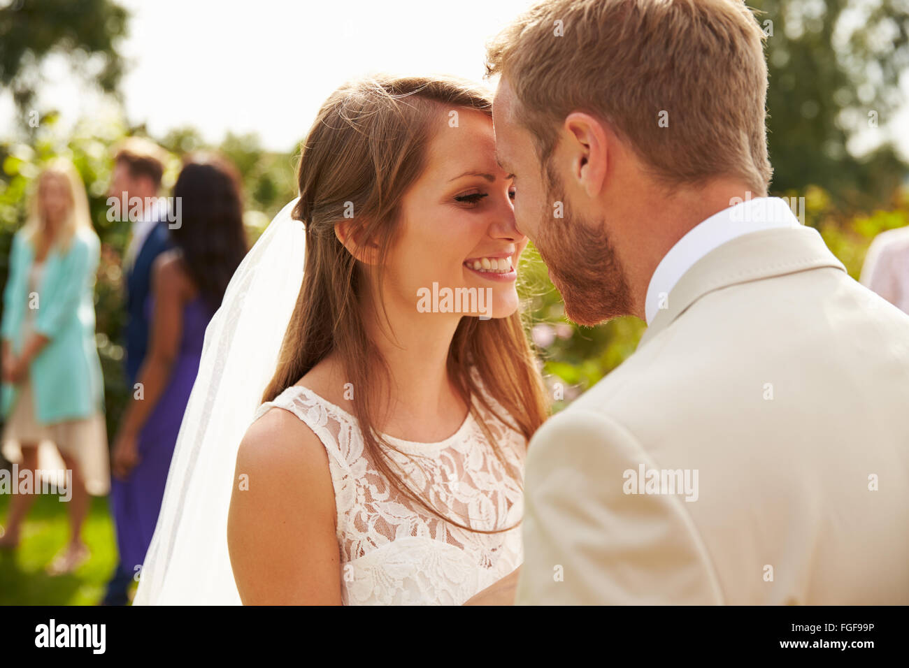 Men getting married hi-res stock photography and images - Alamy