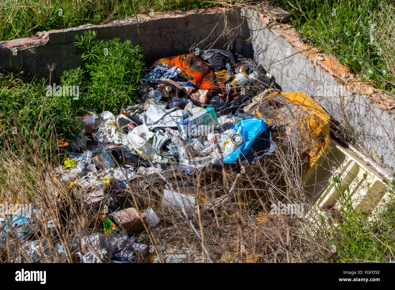 Burned garbage hi-res stock photography and images - Alamy