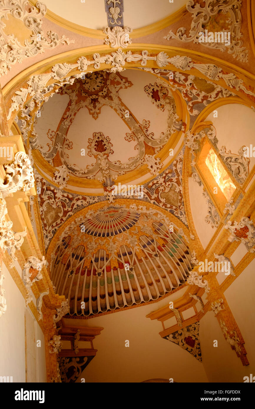 Decorated ceiling hi-res stock photography and images - Alamy