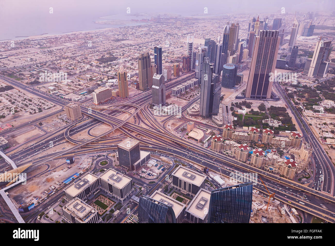 Dubai landscape hi-res stock photography and images - Alamy