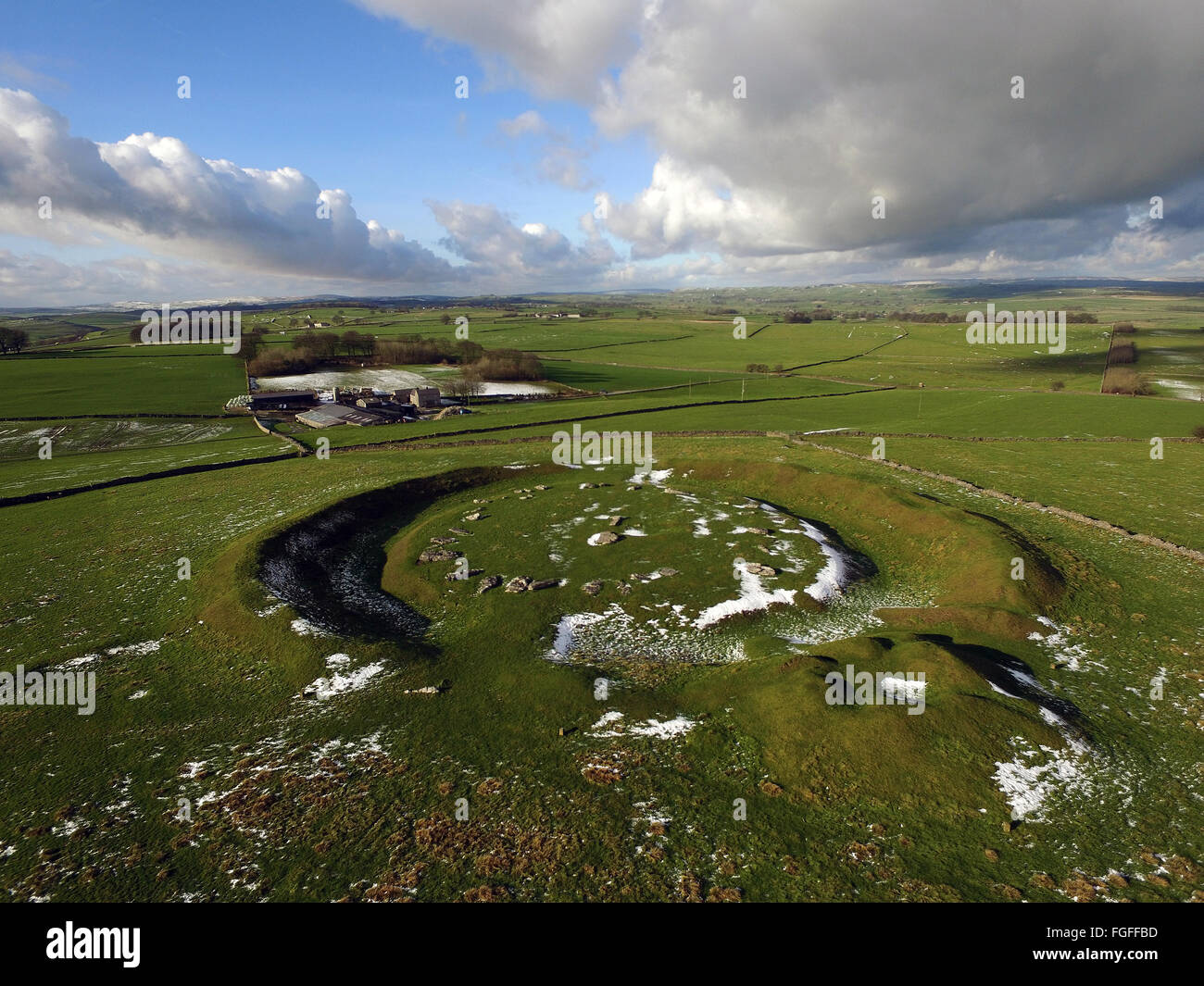 Peak district stone circle hi-res stock photography and images - Alamy