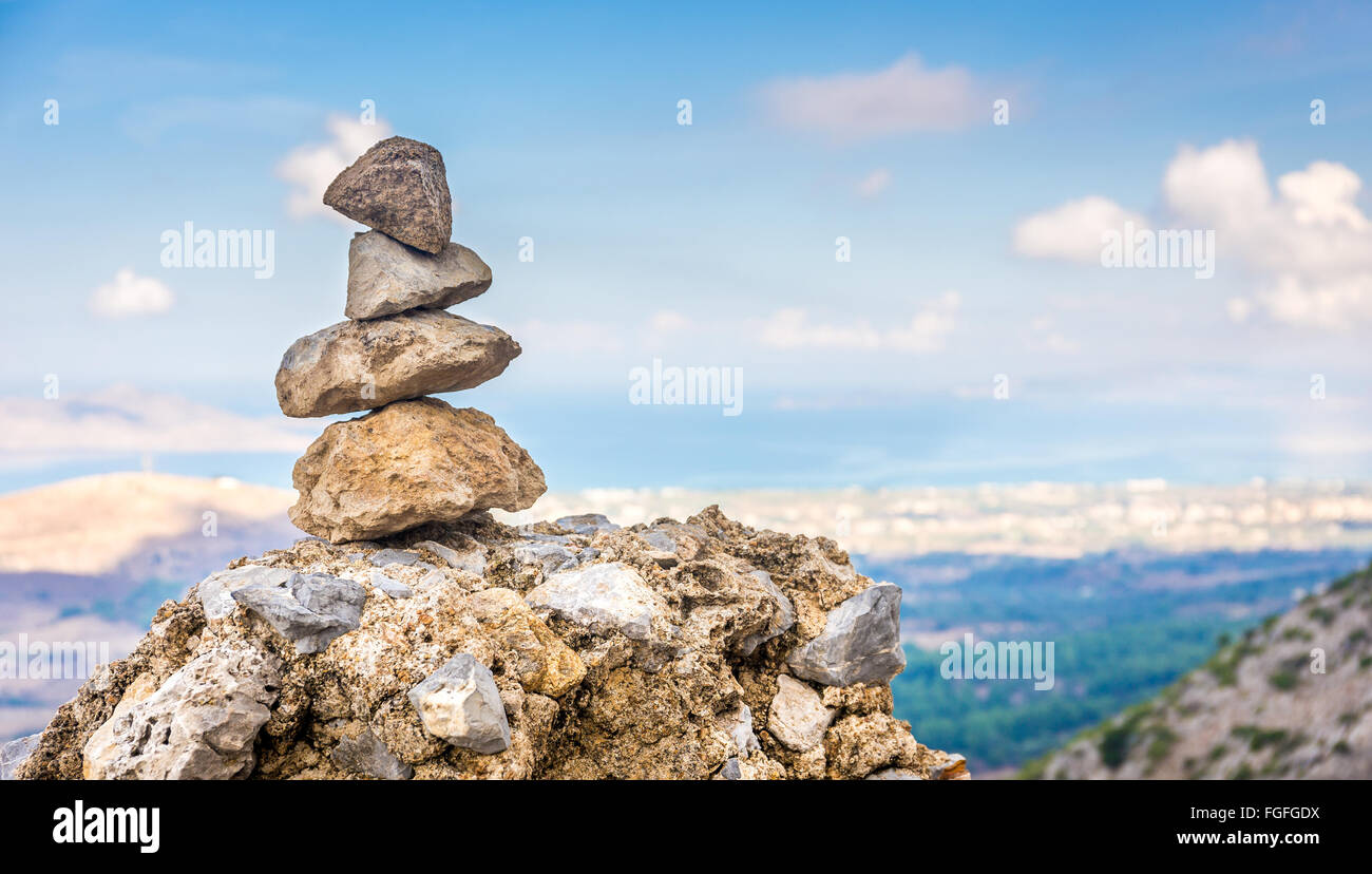 Kos symbol hi-res stock photography and images - Alamy