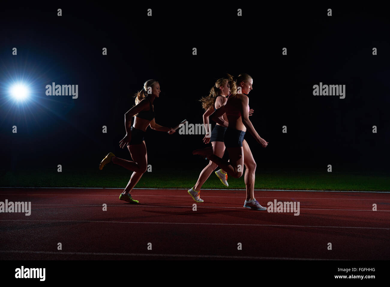 Relay race girls hi-res stock photography and images - Alamy