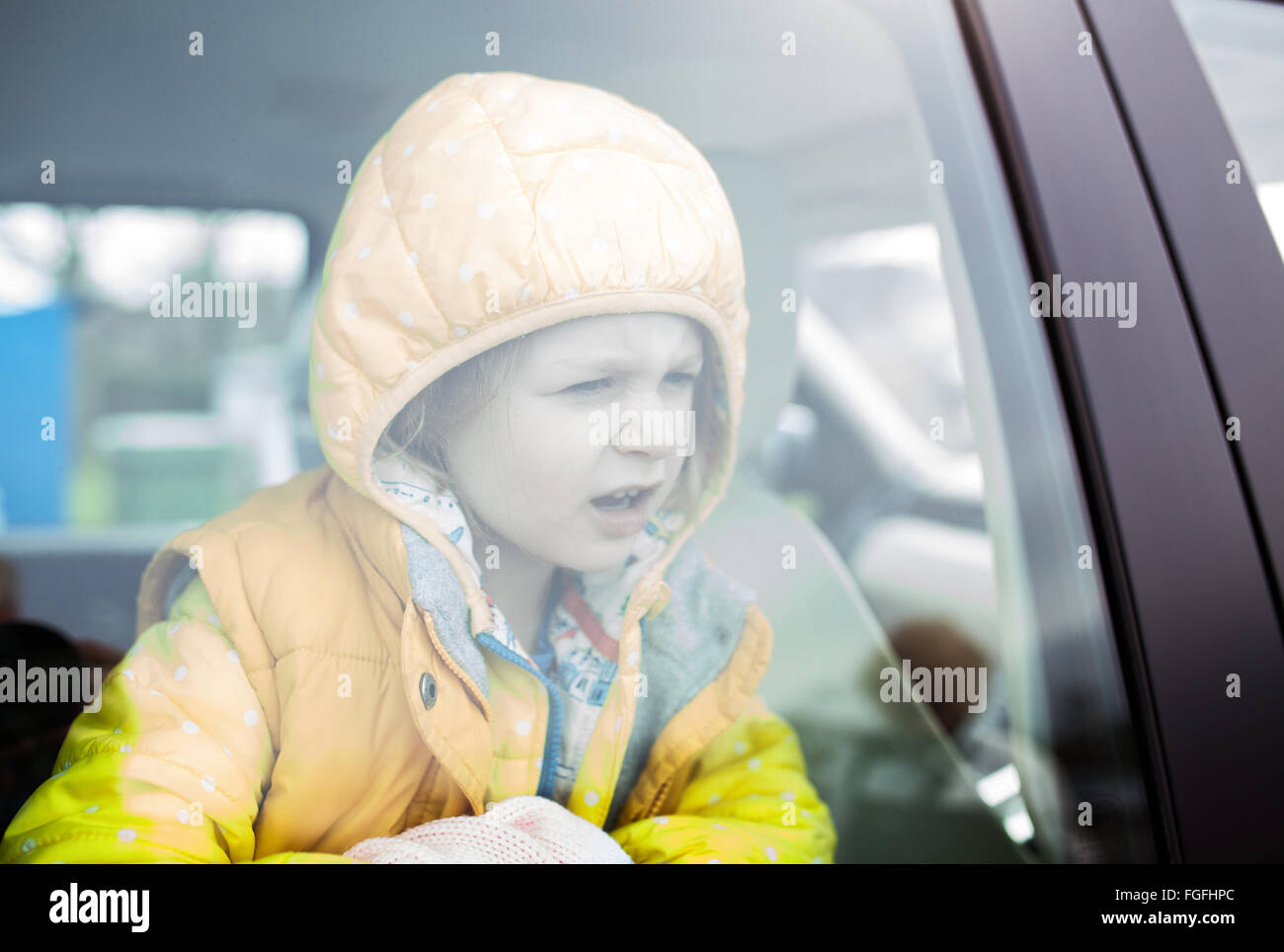 Lean out of window hi-res stock photography and images - Alamy