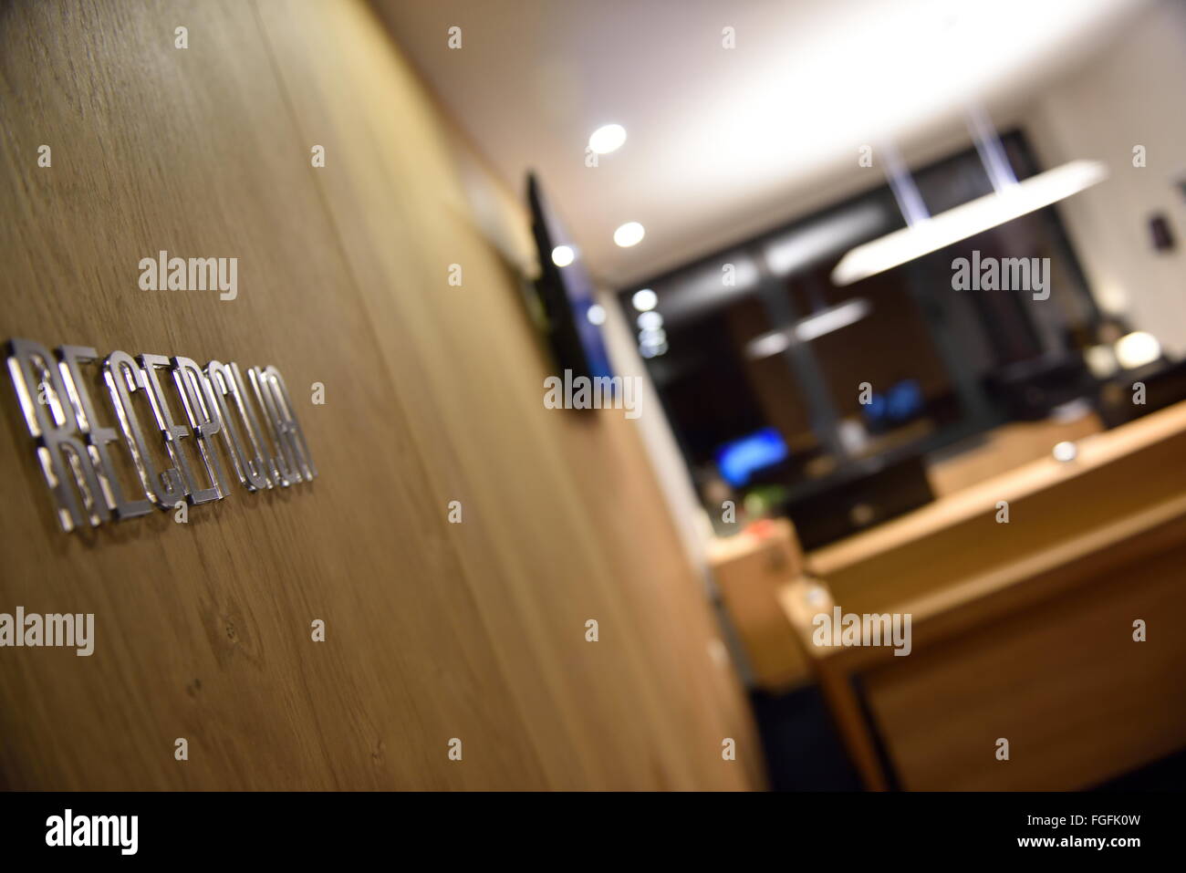 Receptionist table hi-res stock photography and images - Alamy