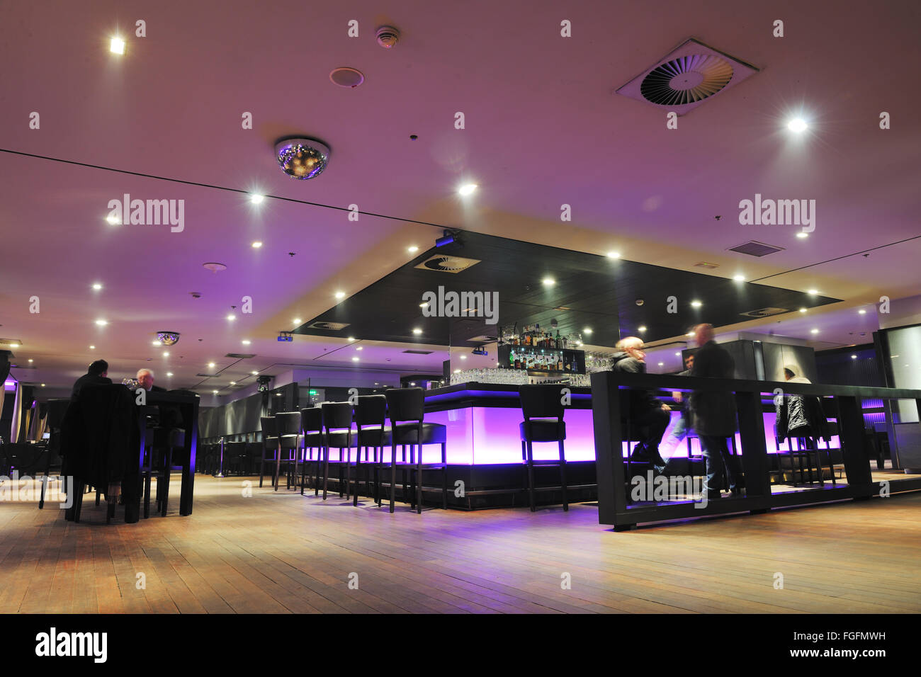 modern bar club indoors Stock Photo - Alamy