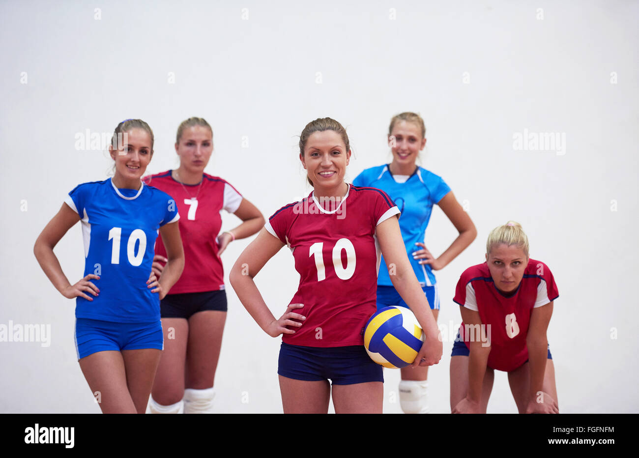 volleyball woman group Stock Photo - Alamy