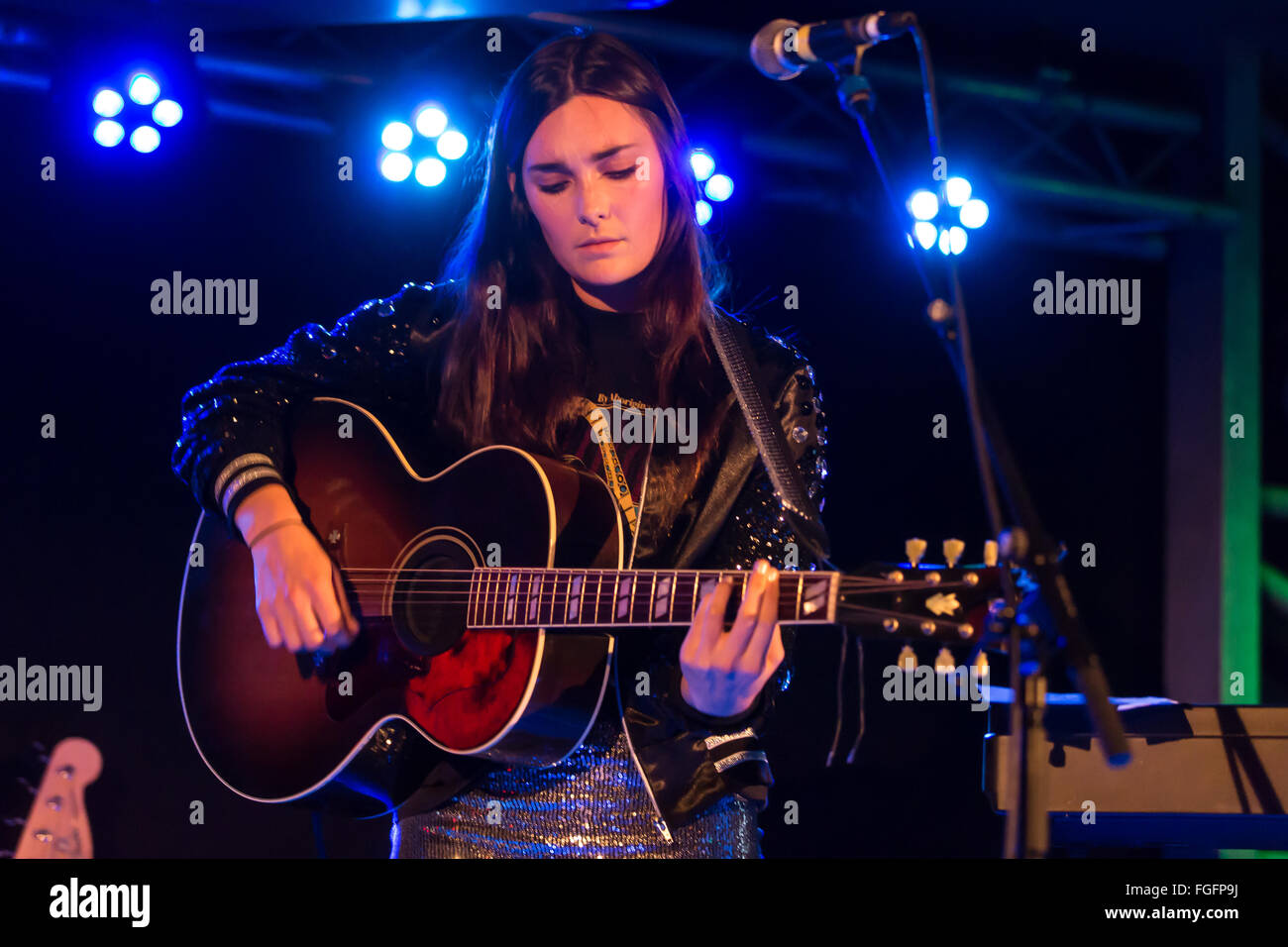 Lisa hi-res stock photography and images - Alamy