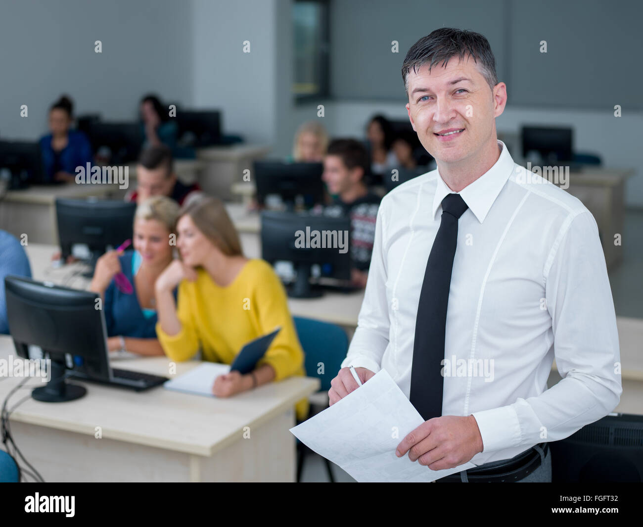 students with teacher in computer lab classrom Stock Photo - Alamy