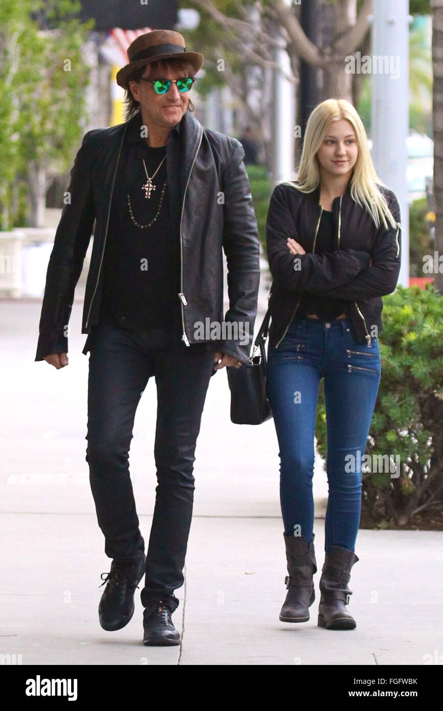 Richie Sambora is spotted getting breakfast with his daughter Ava and ...