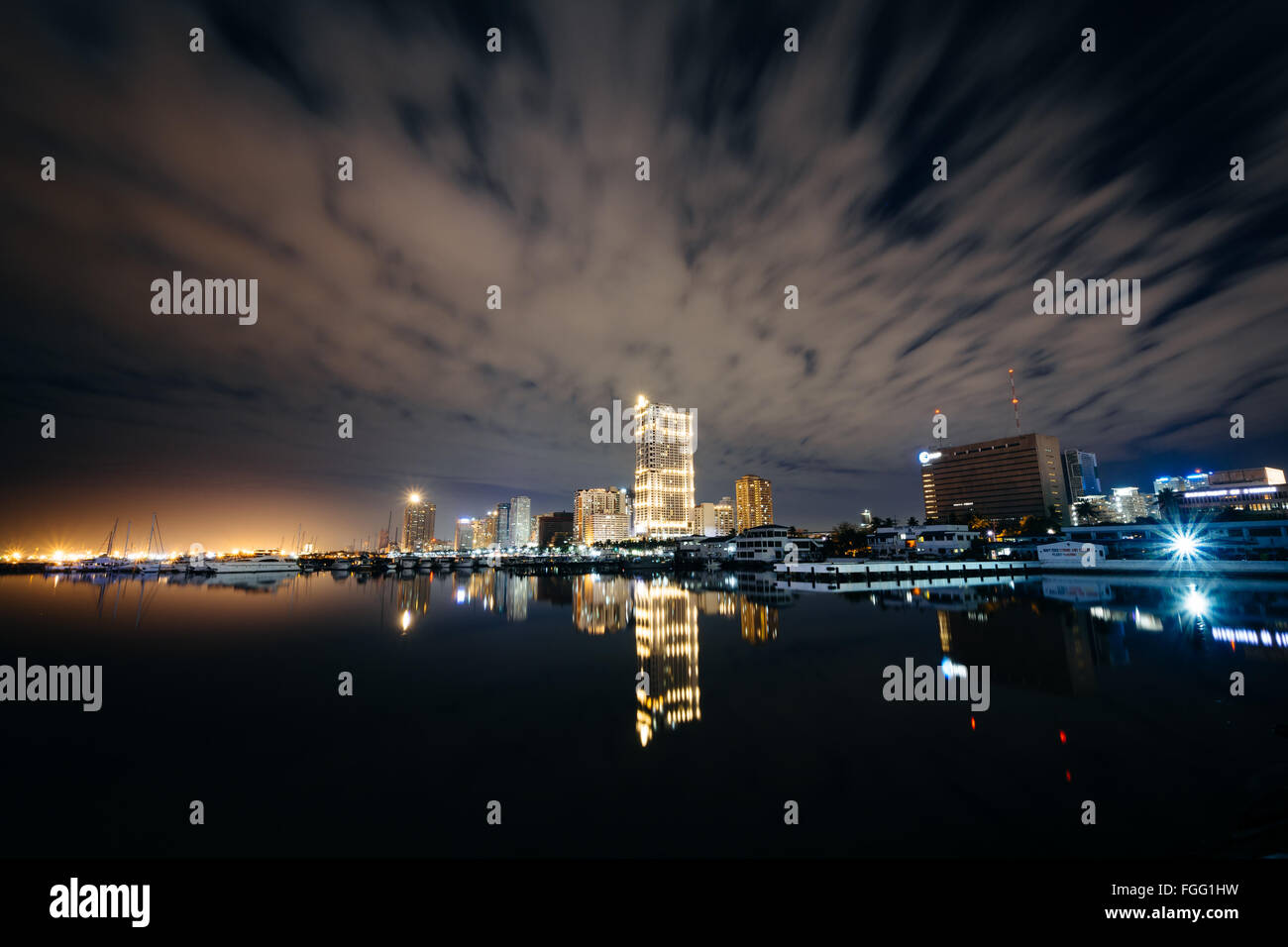Manila Skyline High Resolution Stock Photography and Images - Alamy