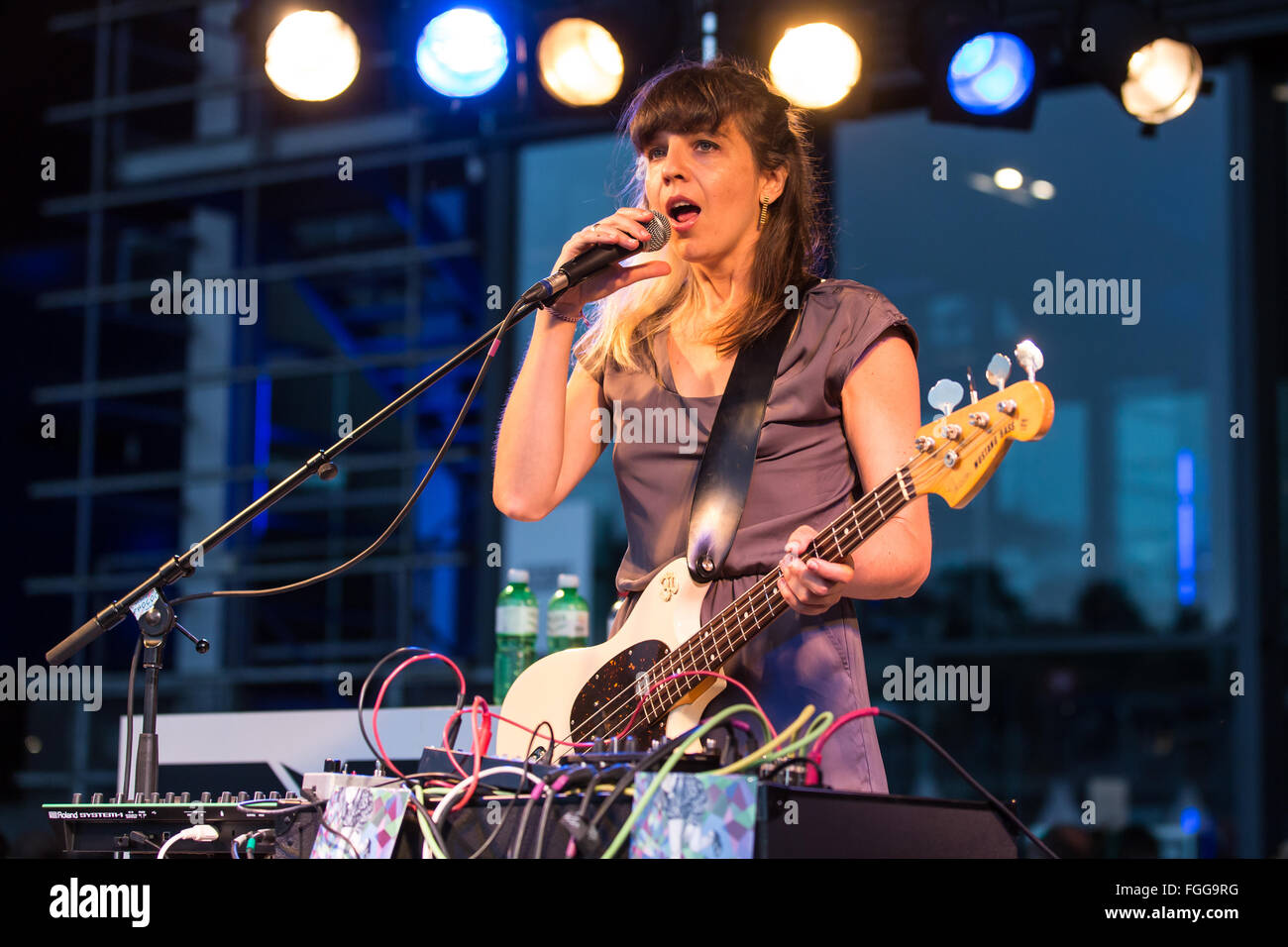 Amerikaner gesang hi-res stock photography and images - Alamy