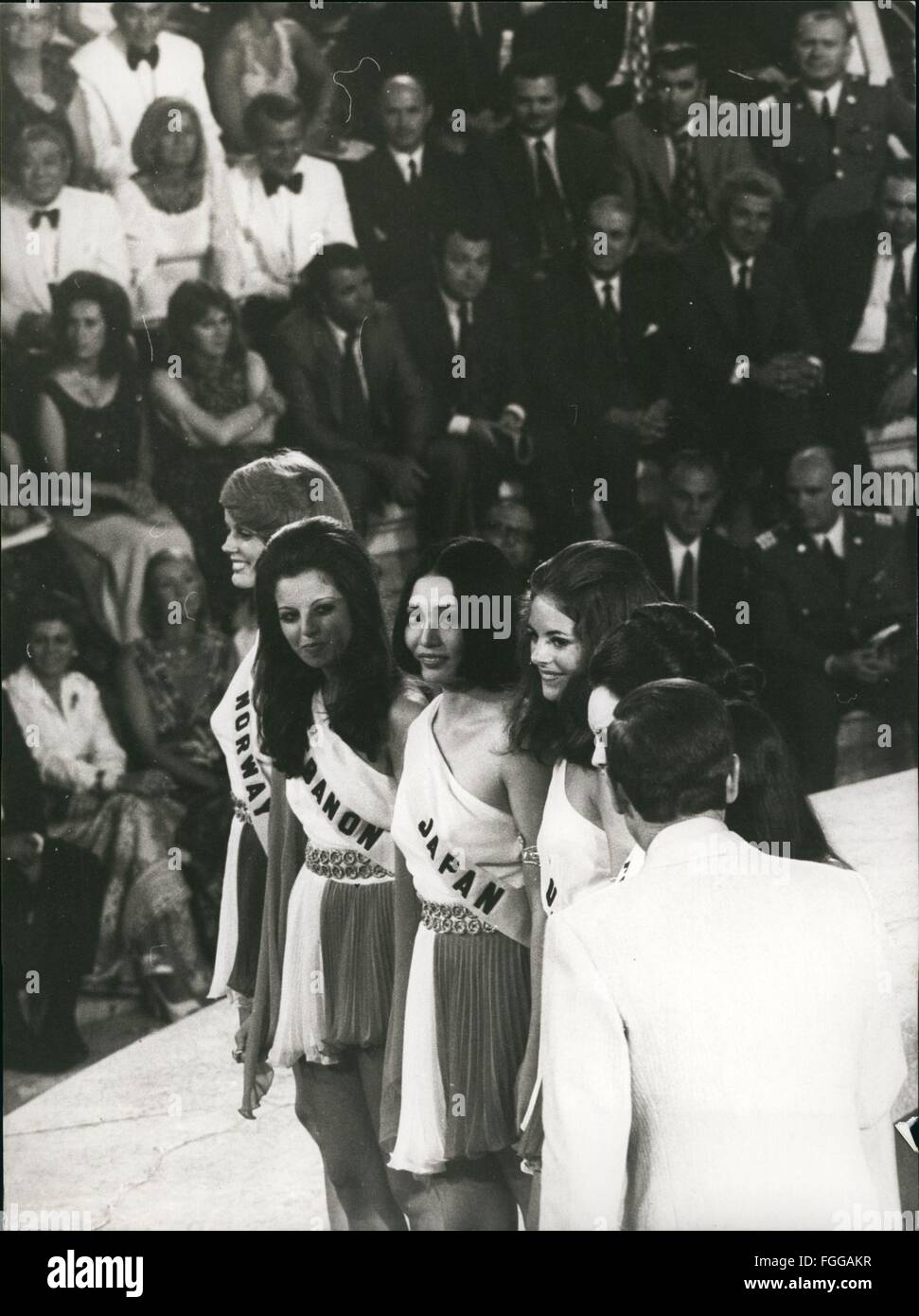 Pictures pageant hi-res stock photography and images - Alamy