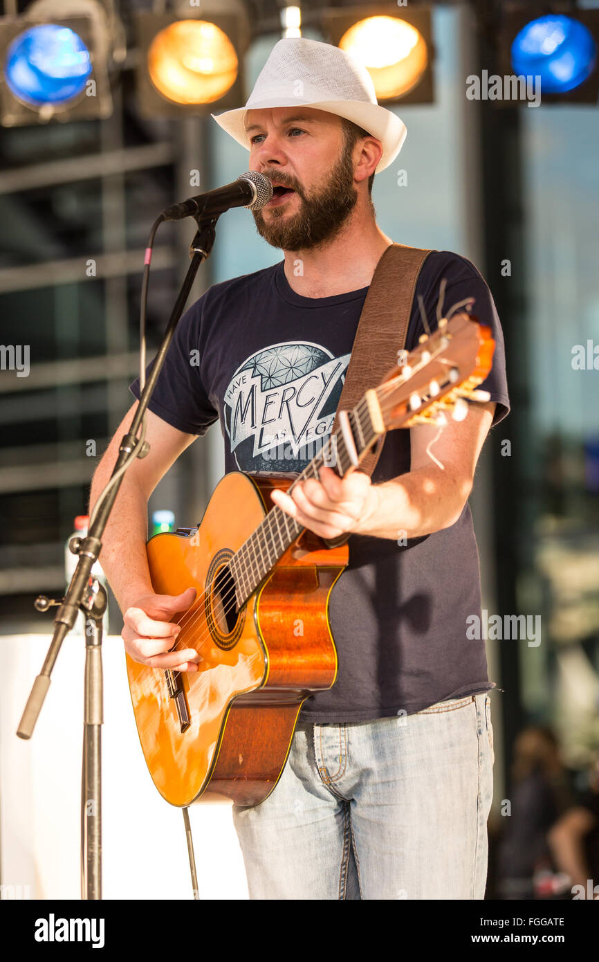 Alan Mann High Resolution Stock Photography and Images - Alamy