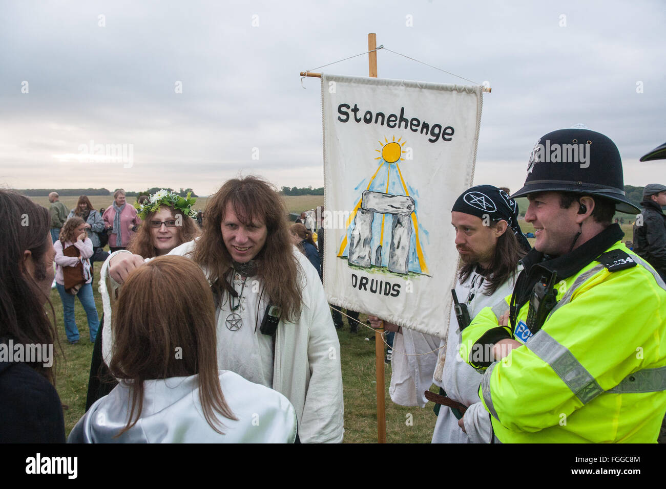 Stonehenge,Summer Solstice sunrise June,Wiltshire,England Stock Photo ...