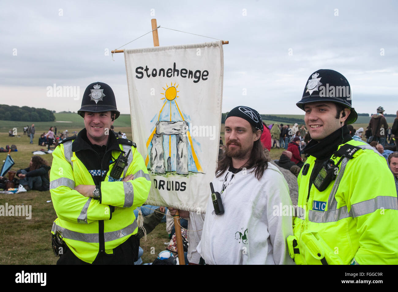 Stonehenge,Summer Solstice sunrise June,Wiltshire,England Stock Photo ...