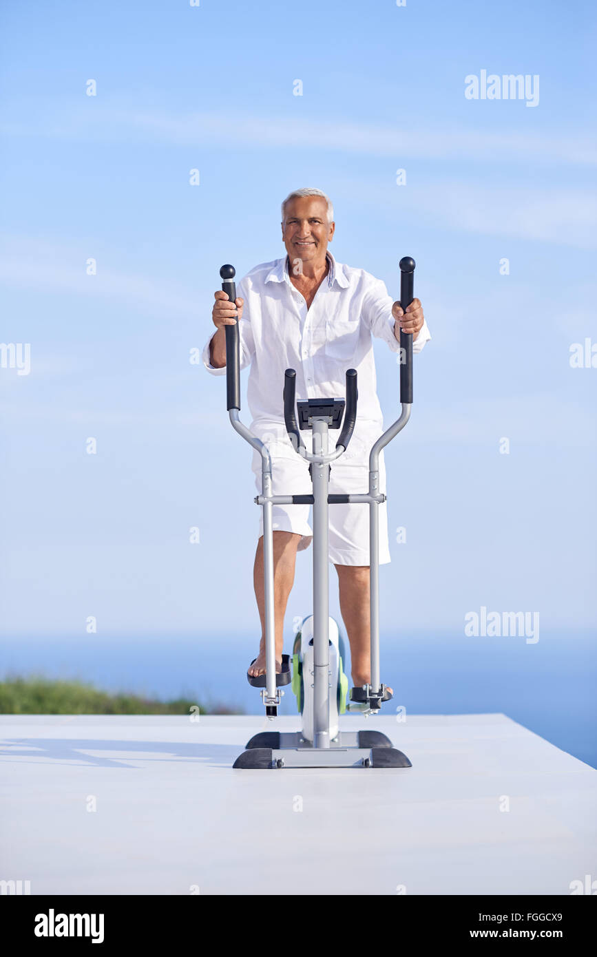 healthy senior man working out Stock Photo - Alamy