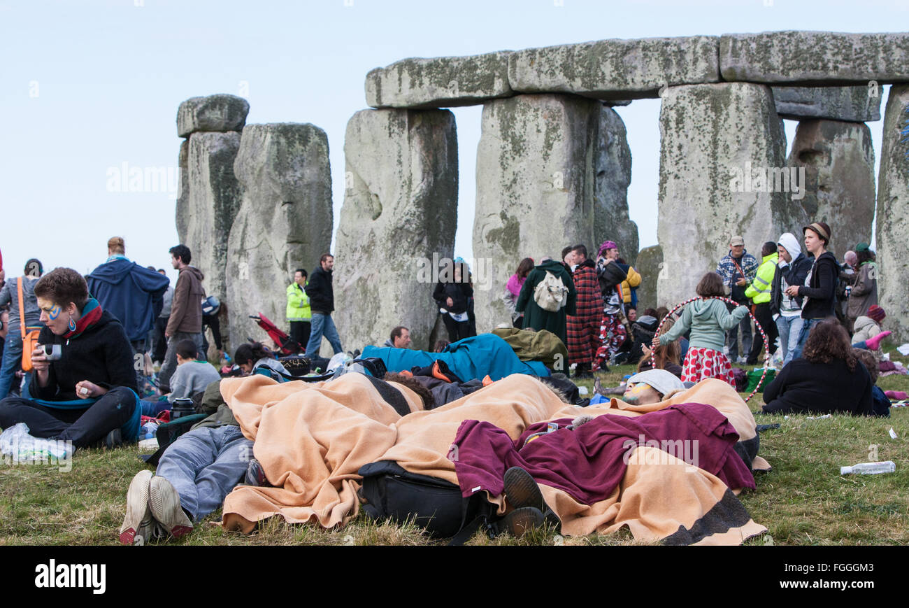 Stonehenge,Summer Solstice sunrise June,Wiltshire,England Stock Photo ...