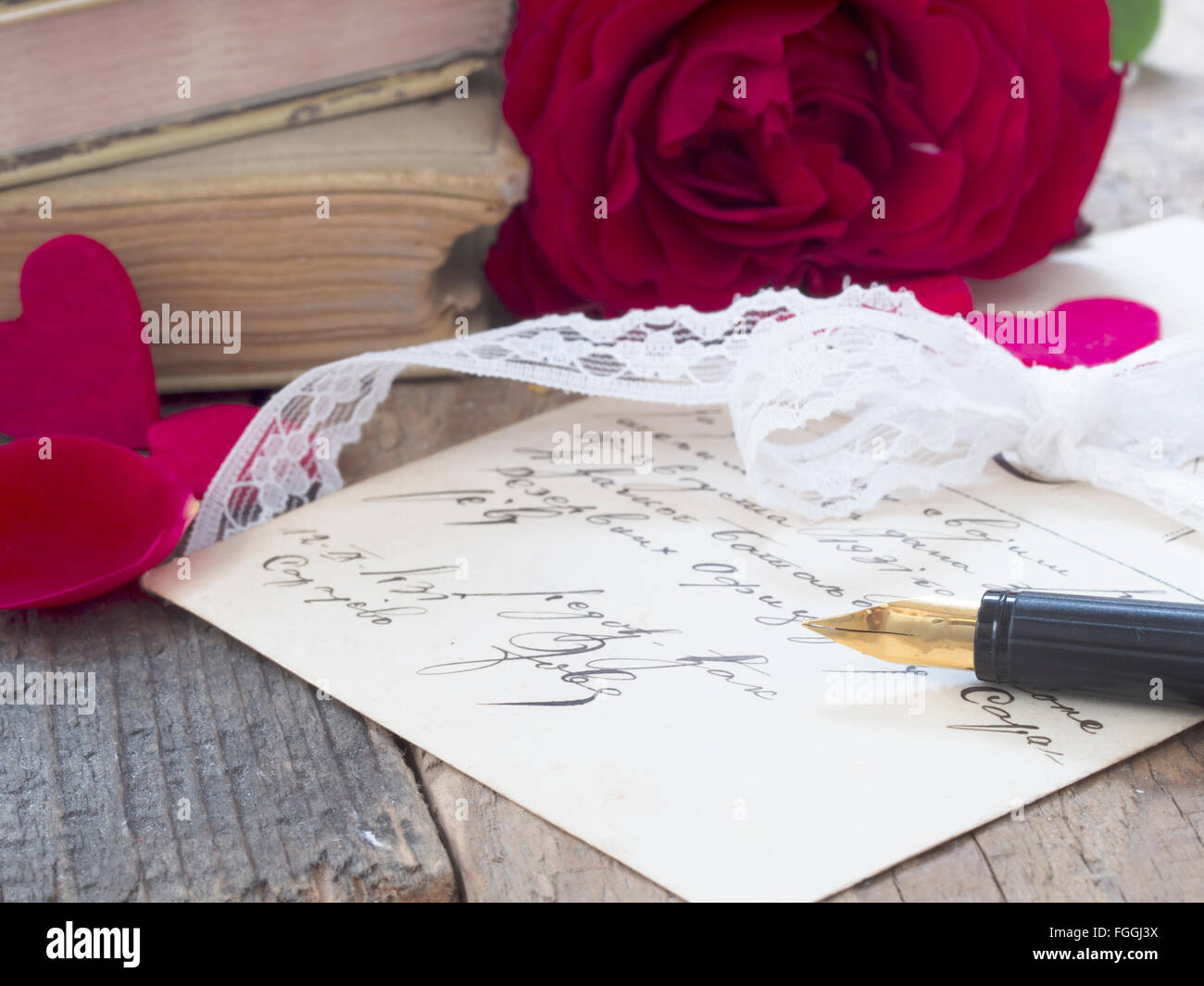 love concept with red roses Stock Photo - Alamy