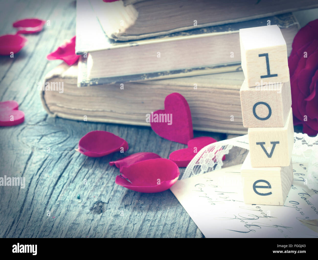 love concept with red roses Stock Photo - Alamy
