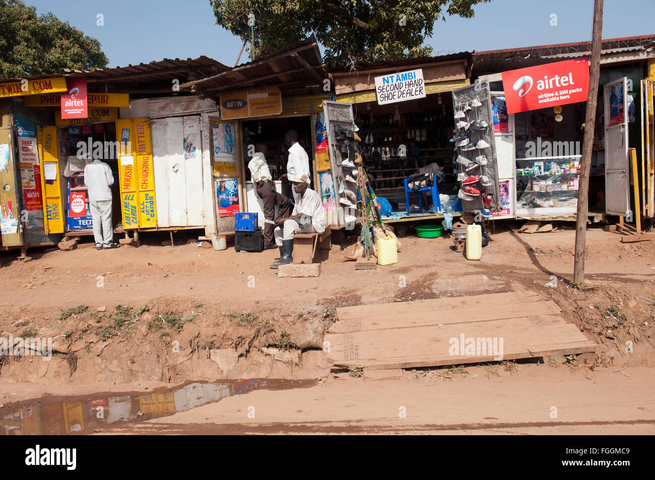 Africa busy market people hi-res stock photography and images - Alamy