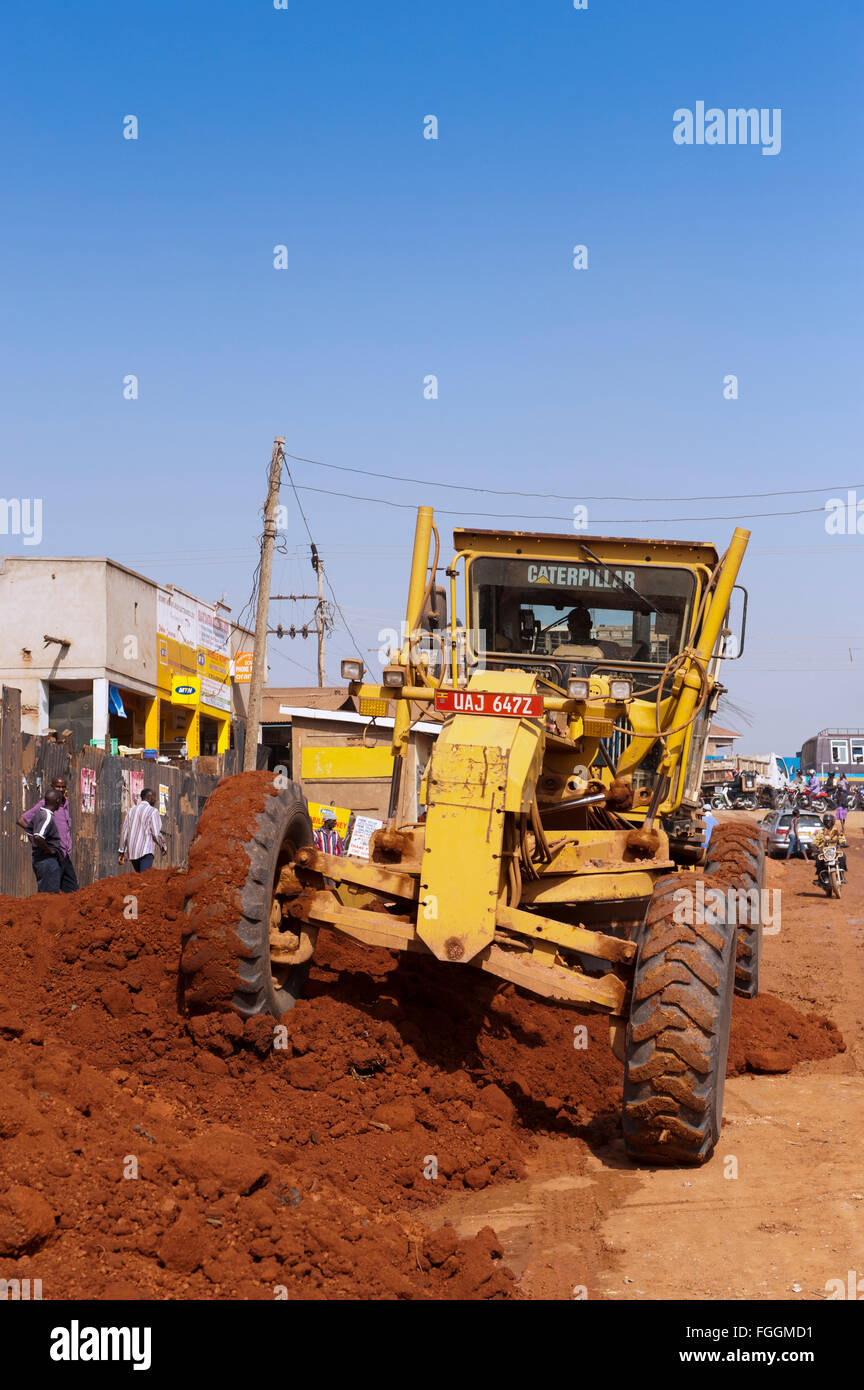 Earth movers hi-res stock photography and images - Alamy