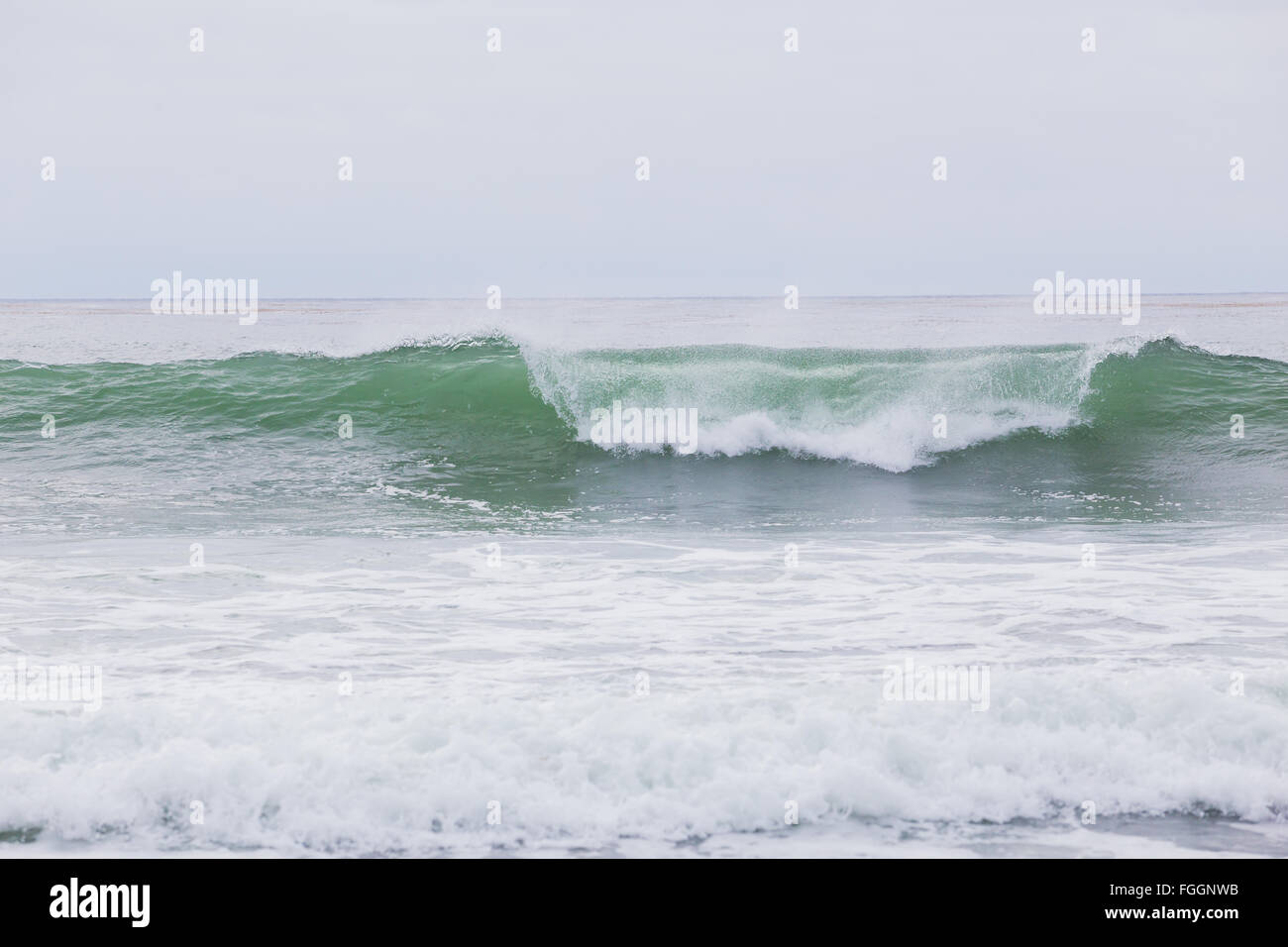 Large waves during a Southern swell at La Jolla Beach in San Diego ...