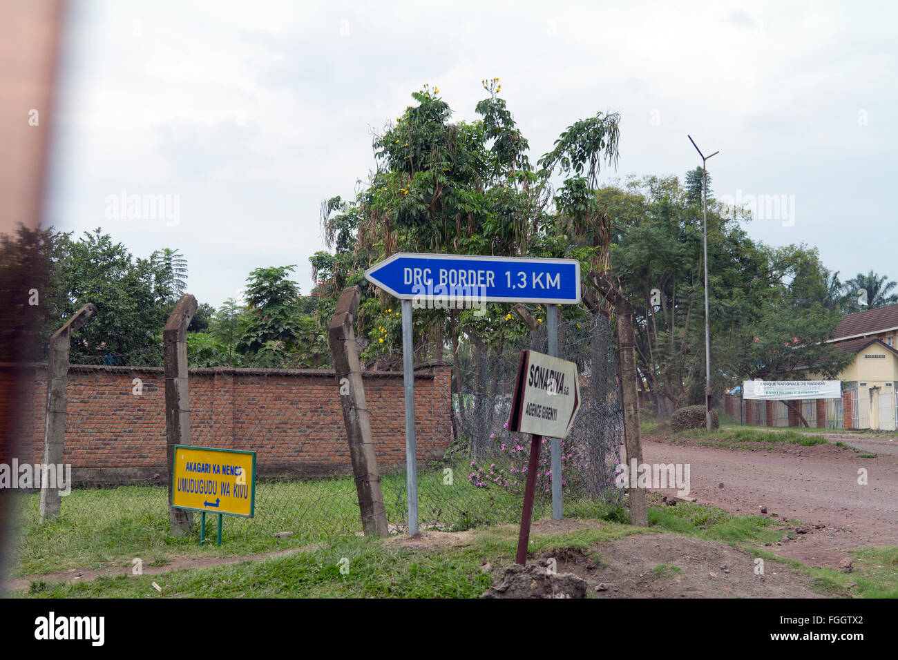DRC border in Rwanda Stock Photo - Alamy
