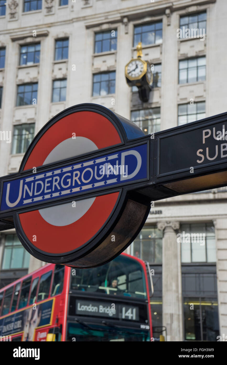 Bus station sign hi-res stock photography and images - Alamy