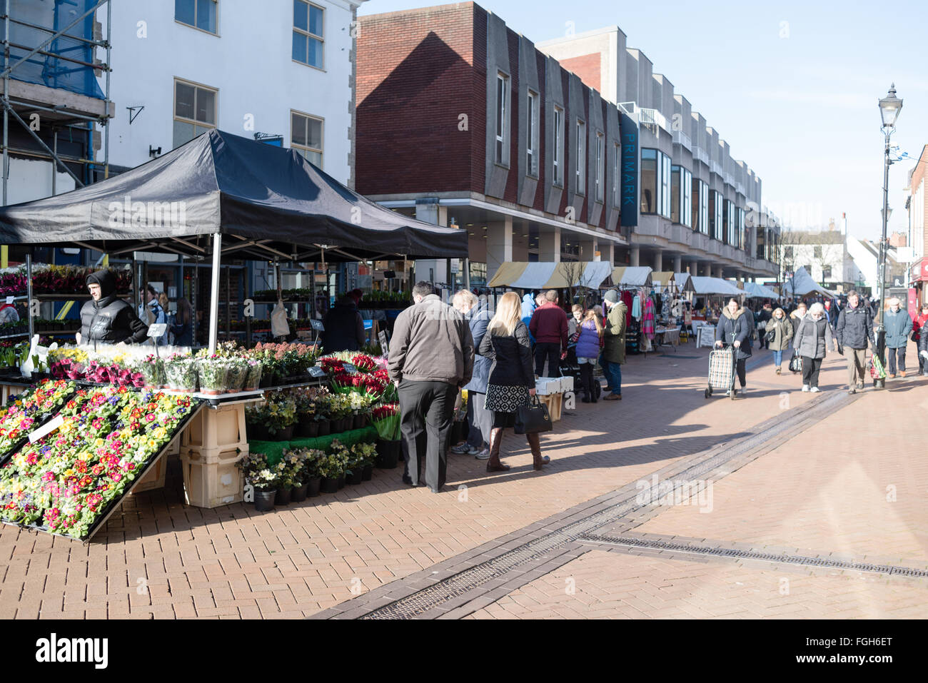 Fruit vegetable market stall mansfield hi-res stock photography and images - Alamy