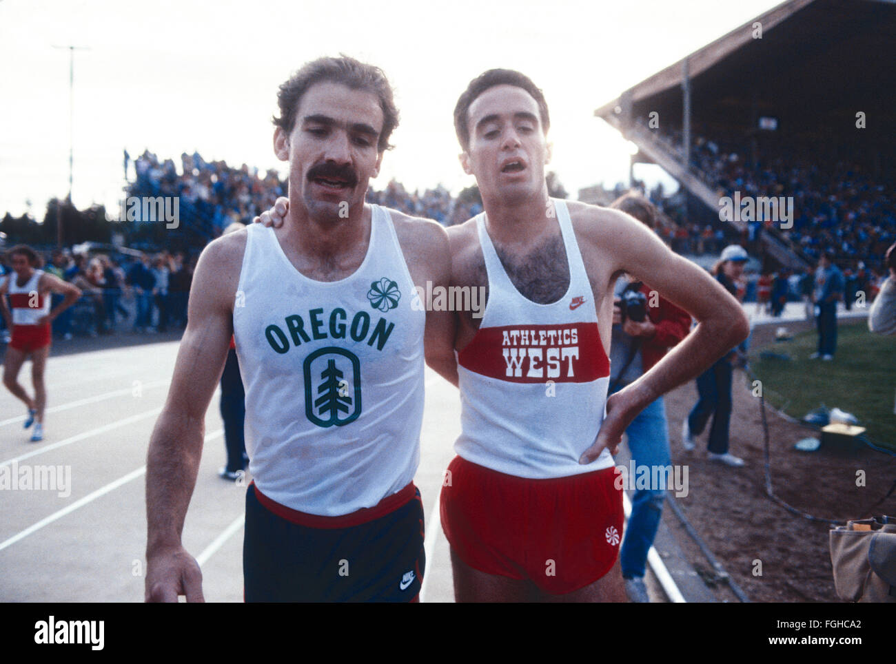 Matt Centrowitz (L) with Alberto Salazar after he broke the American ...