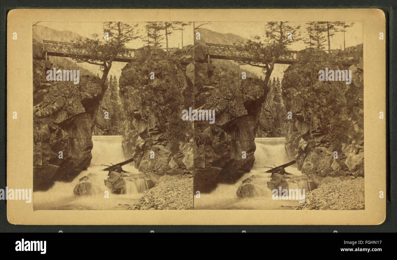 A stereoscopic view looking up at Devil's Gate, capturing the dramatic ...