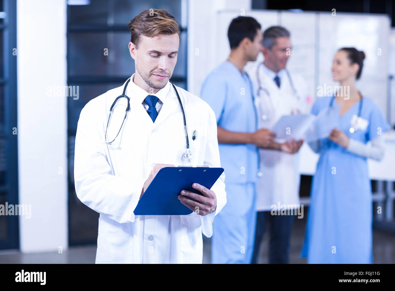 Smart medical doctor writing hi-res stock photography and images - Alamy