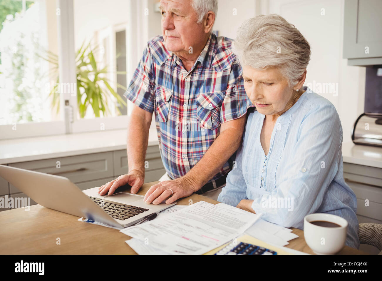 Caucasian woman checking out house hi-res stock photography and images ...