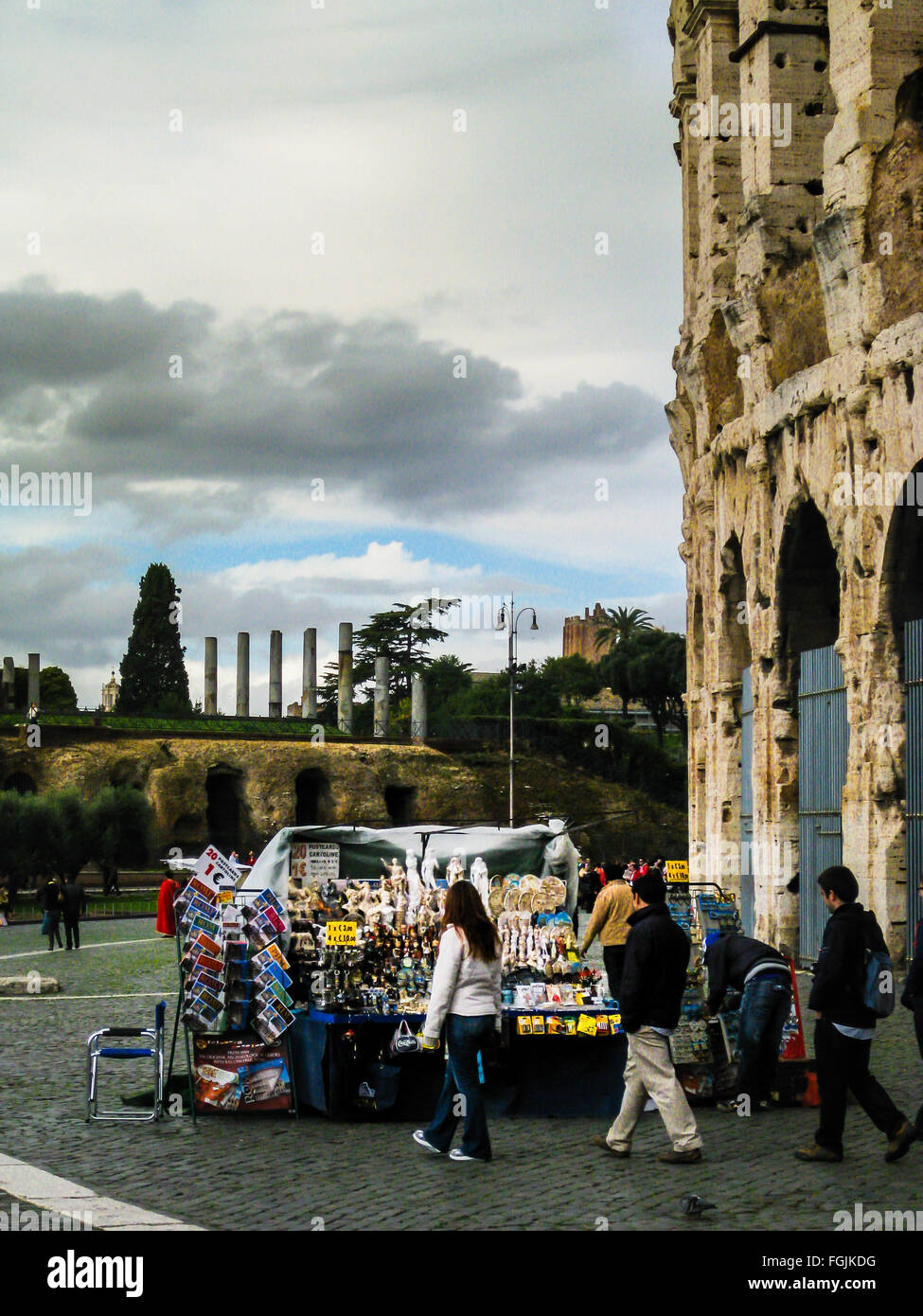 Rome streetscape hi-res stock photography and images - Alamy