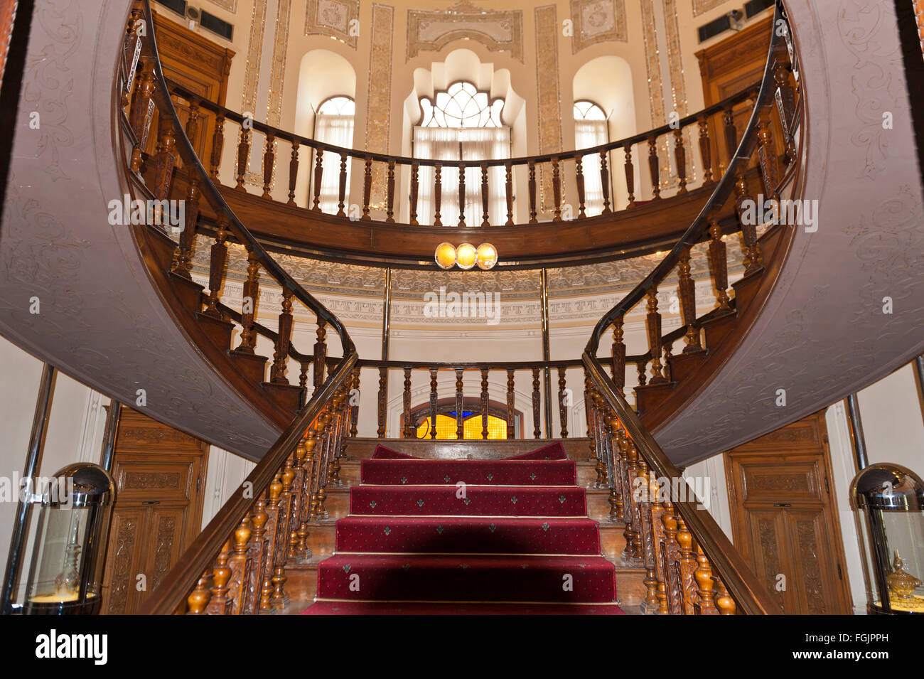 Round staircase, Ābgineh Museum, Iranian Museum of Glass and Ceramics ...