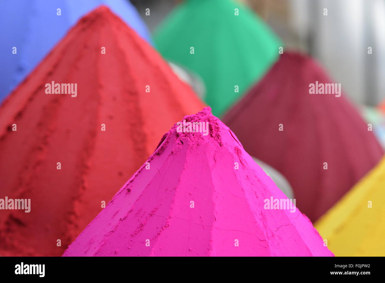 Indian colours hi-res stock photography and images - Alamy
