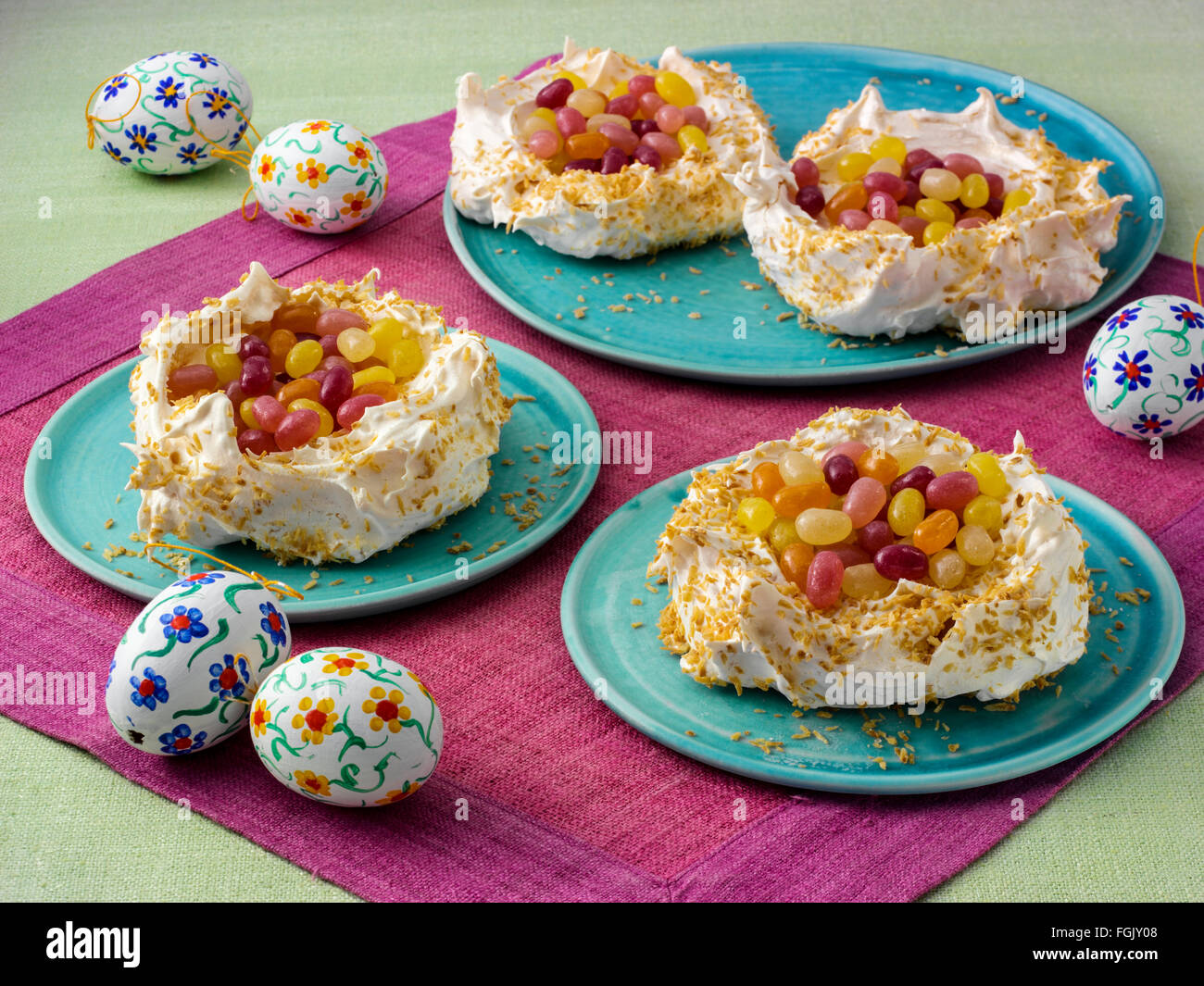 Meringue nests hi-res stock photography and images - Alamy