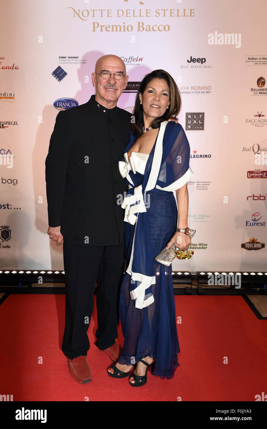 Shirley retzer hi-res stock photography and images - Alamy