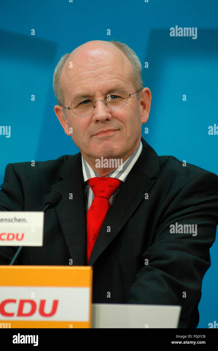 CDU-Generalsekretaer Volker Kauder - Presseunterrichtung im Konrad ...
