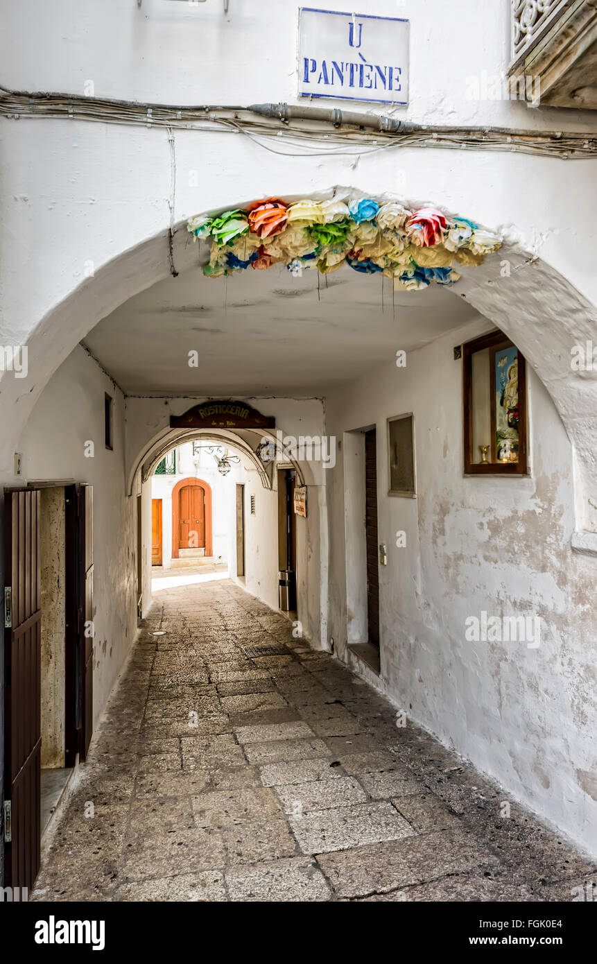 Cisternino italy puglia hi-res stock photography and images - Alamy